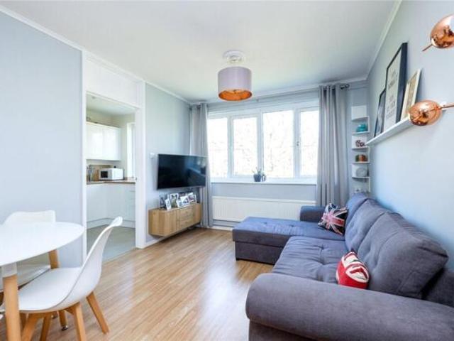 1 Bedroom Apartment Londres Greater London LS101059669