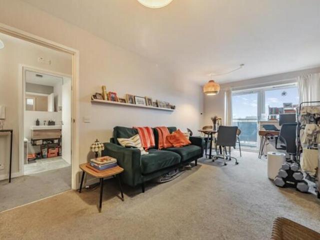 1 Bedroom Apartment Londres Greater London LS101168421