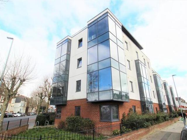 1 Bedroom Apartment Portsmouth Hampshire 100782881