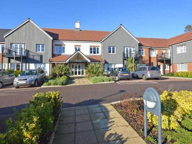 1 Bedroom Apartment Princes Risborough Buckinghamshire LS98545748