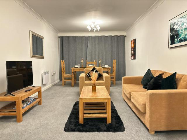 1 Bedroom Apartment Reading Reading 81480846