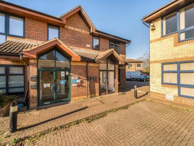 1 Bedroom Apartment Richmond Upon Thames Greater London LS99436698
