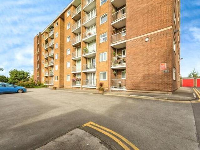 1 Bedroom Apartment Rotherham Rotherham LS100263248
