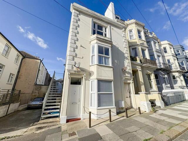1 Bedroom Apartment St. Leonards East Sussex LS99572130