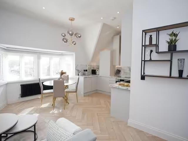 1 Bedroom Apartment Second Floor