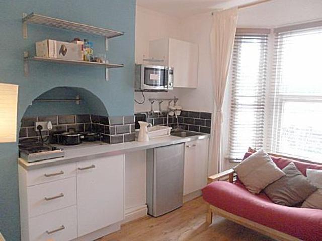1 Bedroom Apartment Selly Park West Midlands LS98286191