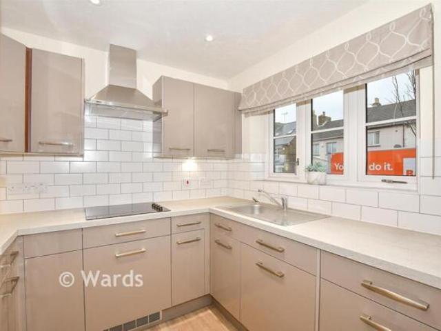1 Bedroom Apartment Sittingbourne Kent 99523377