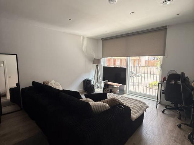 1 bedroom apartment, spacious and comfortable