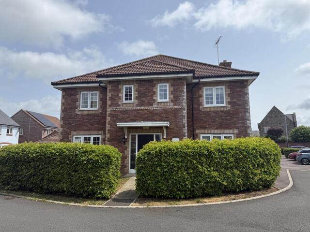 1 Bedroom Apartment Thornbury South Gloucestershire LS98377516