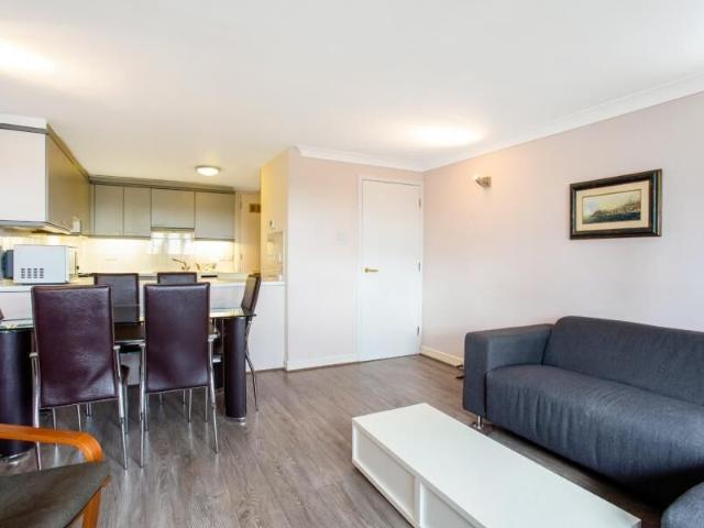 1 Bedroom Apartment To Let