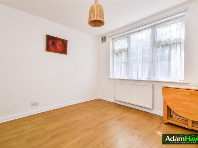 1 Bedroom Apartment To Let