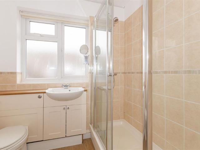 1 bedroom Apartment to let
