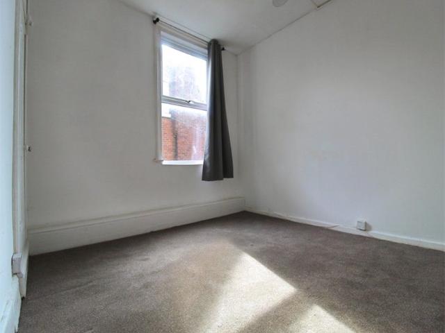 1 Bedroom Apartment To Let