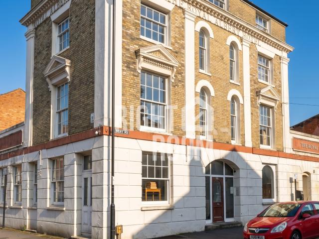 1 bedroom Apartment to let 1 Bed Flat, Royal Albert Hotel, Albert Road South, Southampton SO14