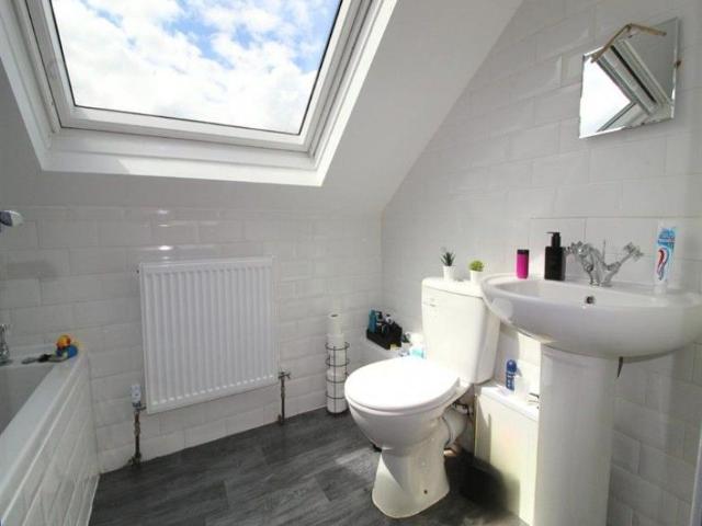 1 Bedroom Apartment To Let