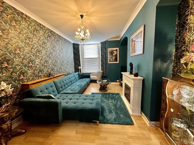 1 bedroom apartment to rent