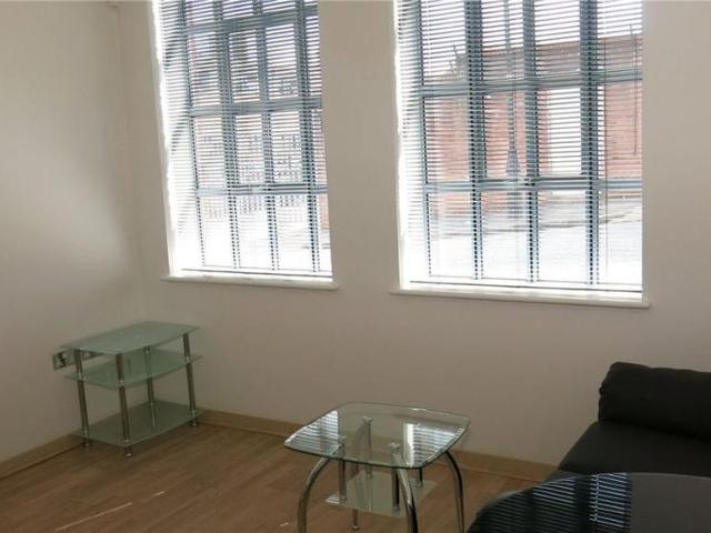 Studio to rent