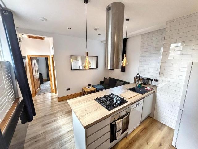 1 bedroom apartment to rent
