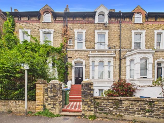 1 bedroom apartment to rent