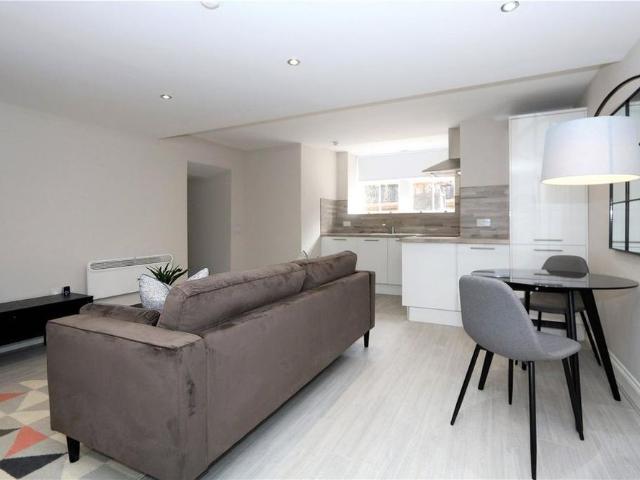 1 bedroom apartment to rent