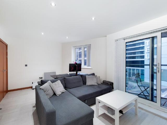 1 bedroom apartment to rent