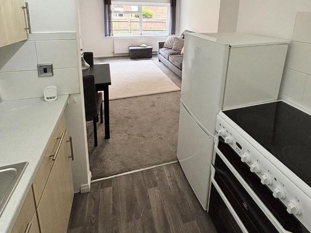 1 bedroom apartment to rent