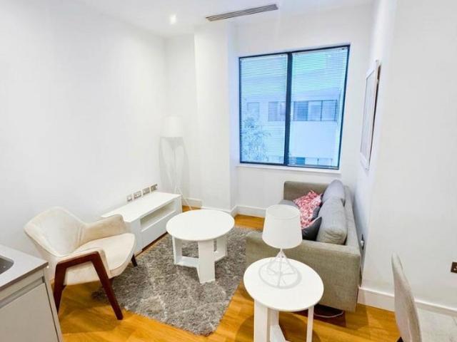1 bedroom apartment to rent
