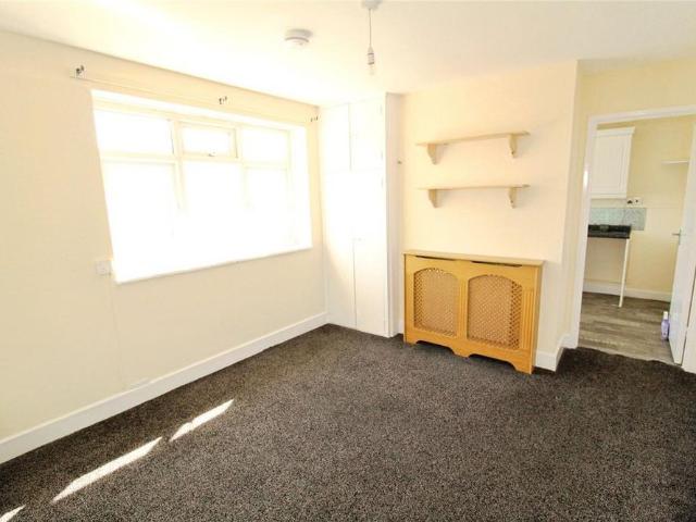 1 bedroom apartment to rent
