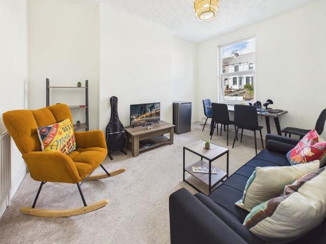 1 bedroom apartment to rent