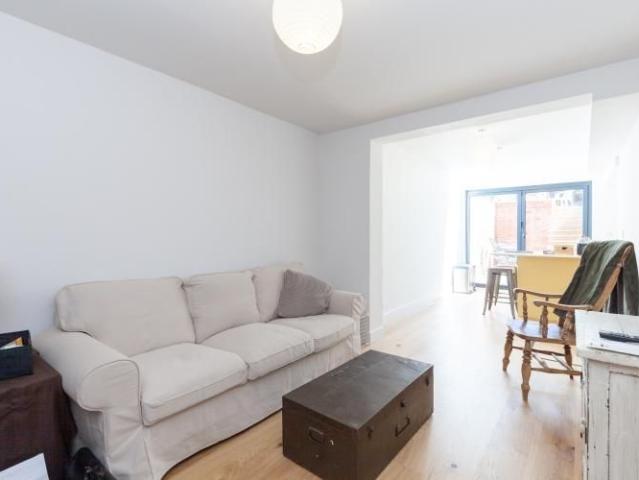 1 bedroom apartment to rent