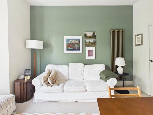 1 bedroom apartment to rent