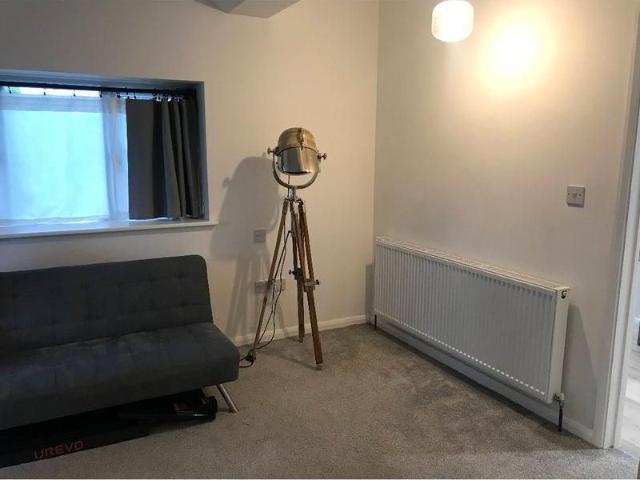 1 bedroom apartment to rent