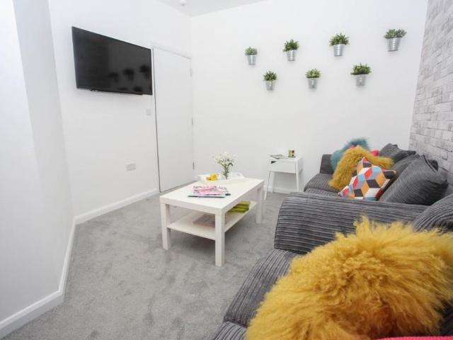 1 bedroom apartment to rent