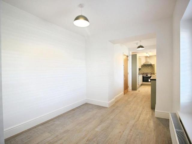 1 bedroom apartment to rent
