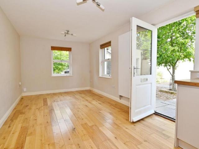 1 bedroom apartment to rent