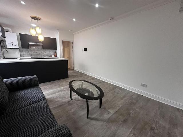 1 bedroom apartment to rent