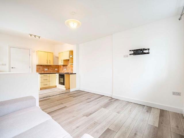 1 bedroom apartment to rent