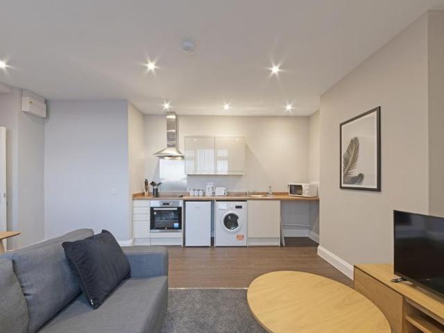 1 bedroom apartment to rent
