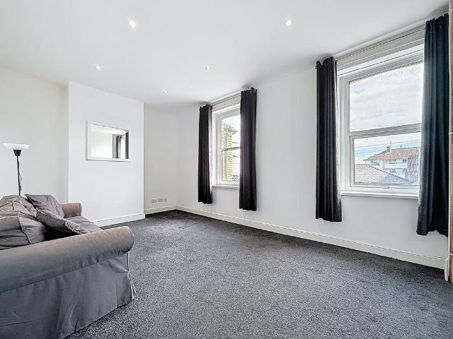 1 bedroom apartment to rent
