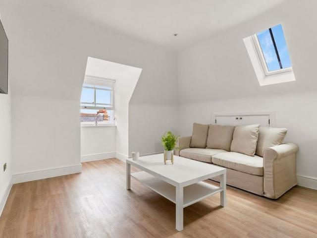 1 bedroom apartment to rent
