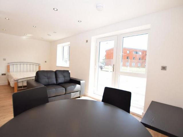 1 bedroom apartment to rent
