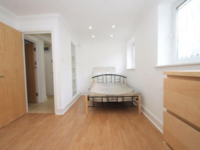 1 bedroom apartment to rent