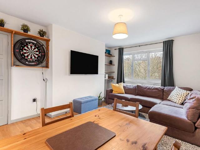1 bedroom apartment to rent