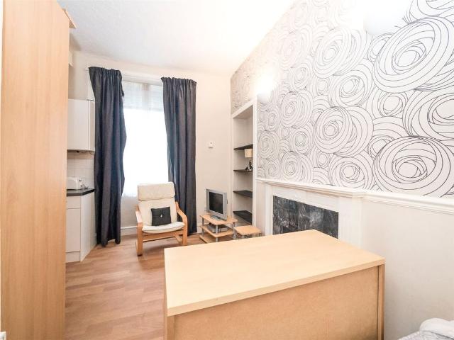 1 bedroom apartment to rent