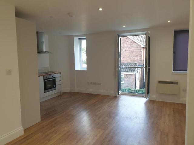 1 bedroom apartment to rent