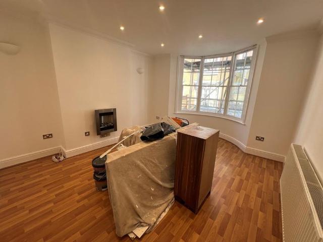 1 bedroom apartment to rent