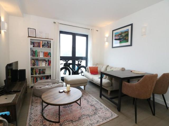 1 bedroom apartment to rent
