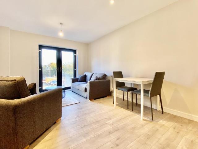 1 bedroom apartment to rent