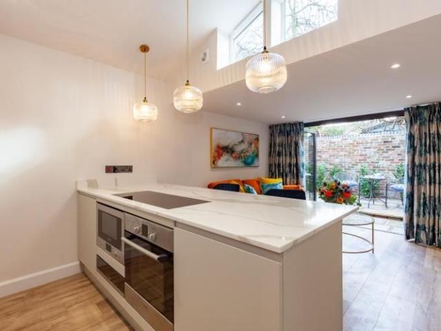 1 bedroom apartment to rent