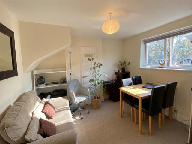 1 bedroom apartment to rent